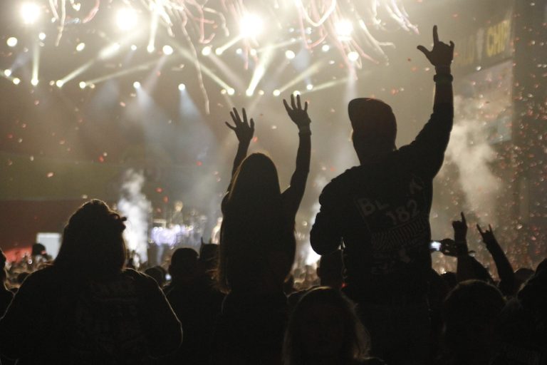 How To Party Like A Sturgis Veteran (Even If You’re A Sturgis Virgin ...